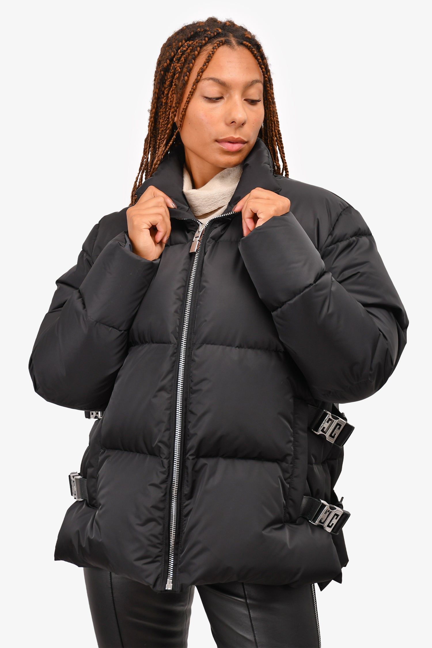 Givenchy Black 4G Buckle Puffer Jacket Size 52 Mens – Mine & Yours