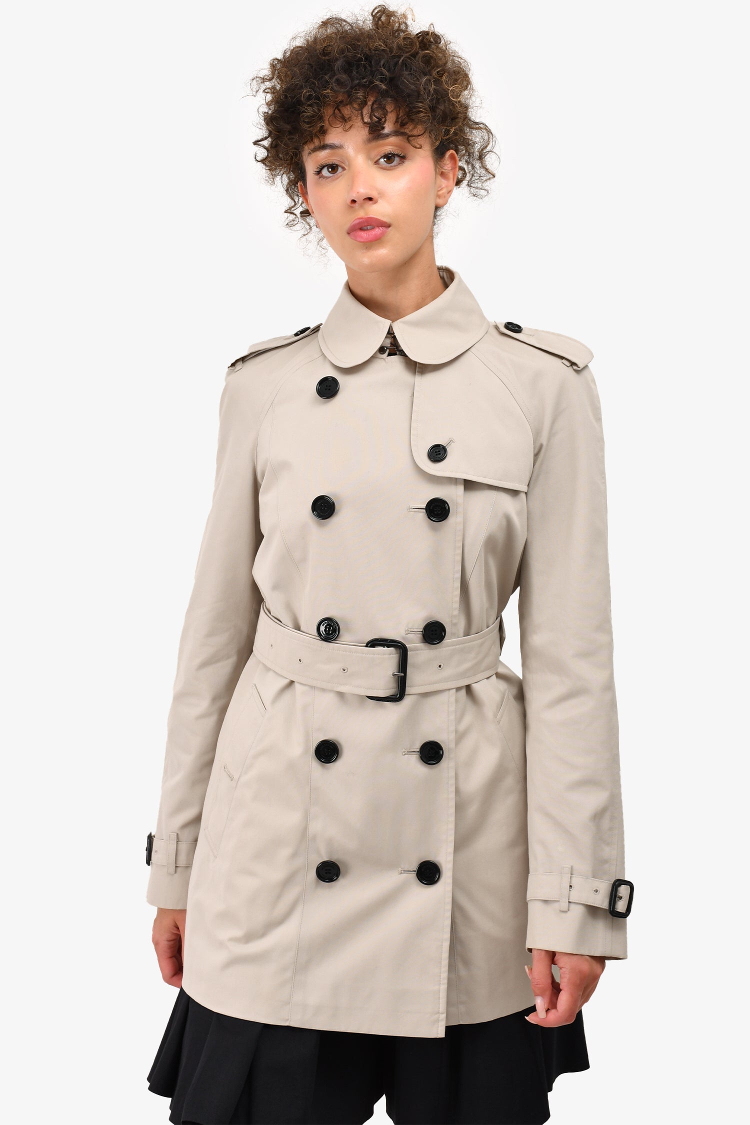 Burberry Beige Short Trench Trench Size 4 – Mine & Yours