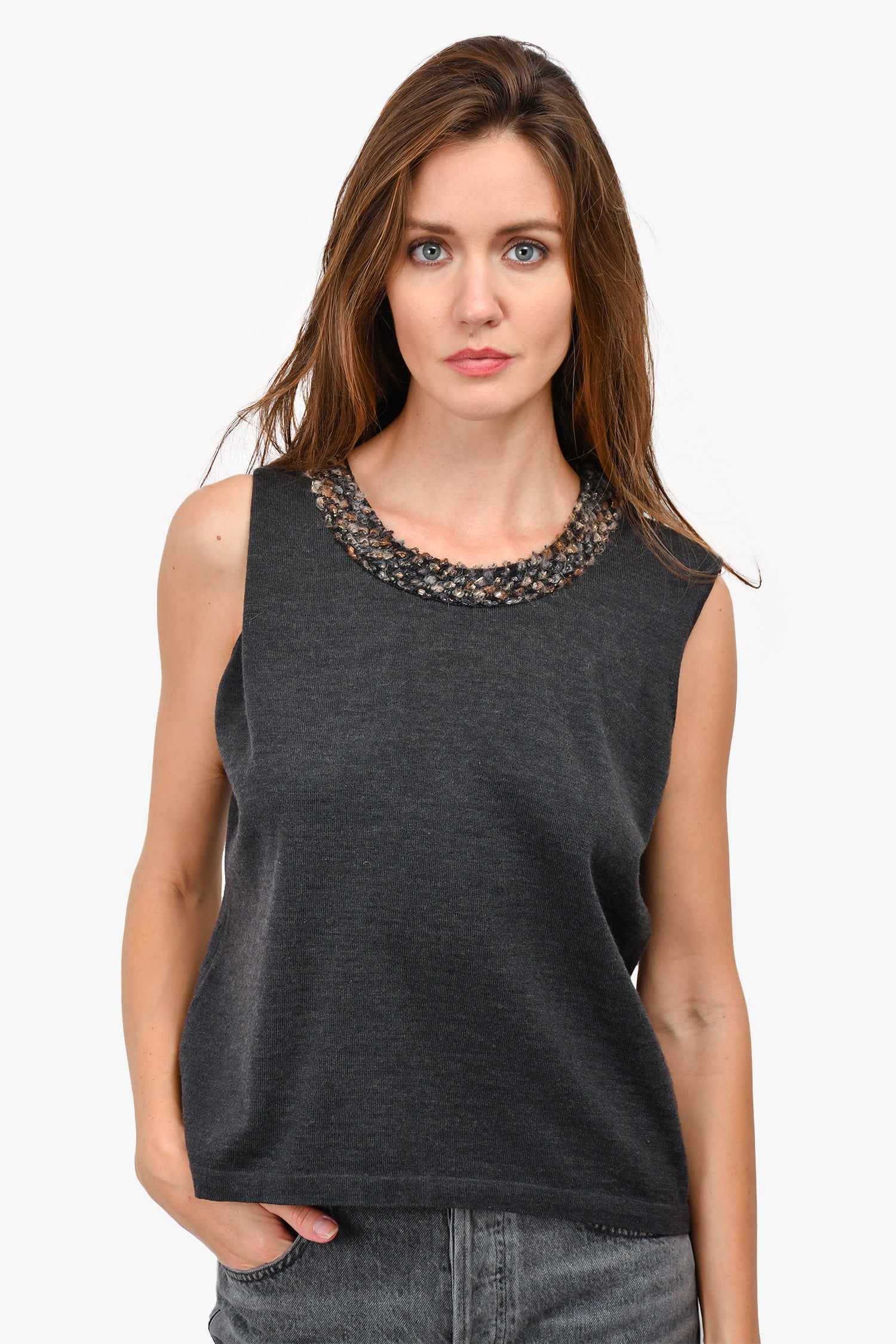 Escada Grey Wool Tweed Neck Detail Top Size 44 – Mine & Yours