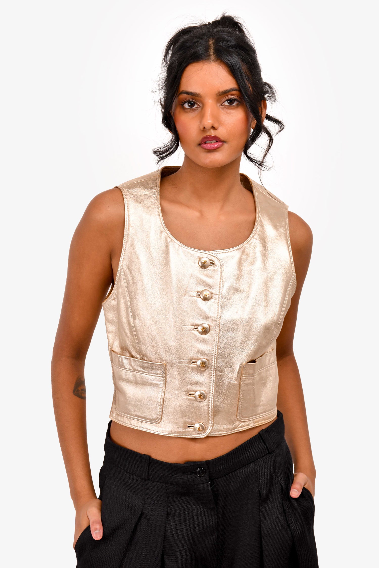 Pre-Loved Chanel™ 1994 Gold Leather/Silk Sleeveless Button Vest Size 4 ...