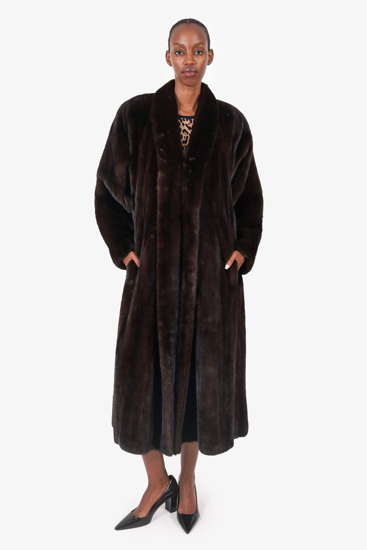 Vintage Brown Mink Long Coat Estimated Size L – Mine & Yours